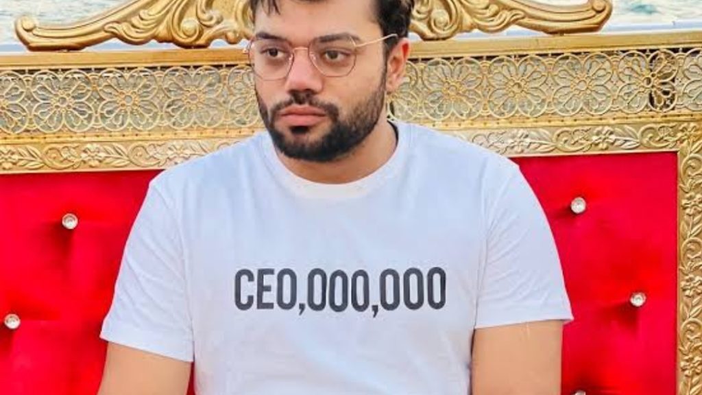 Ducky Bhai Pakistan's YouTube Sensation - Youngsters.pk